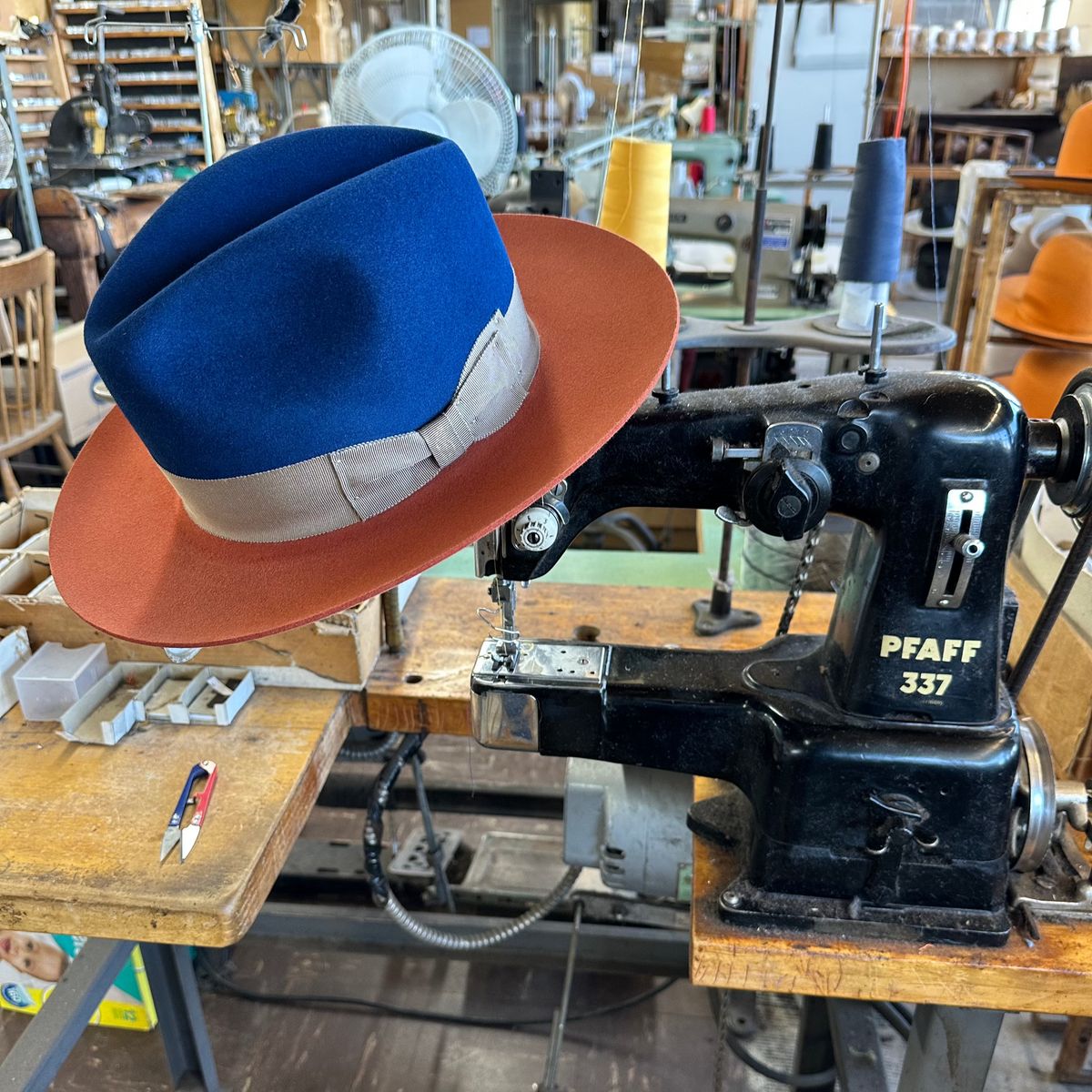 El capo - Two Tone ( Sapphire / Cinnamon) – Bellissimo Hats